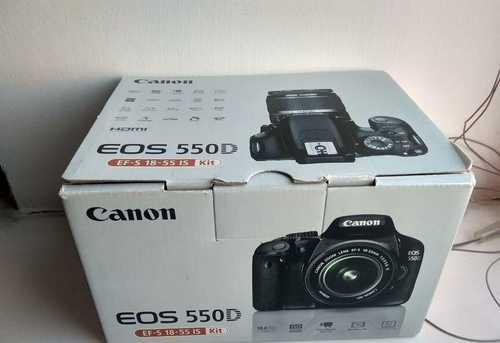 Зеркальный фотоаппарат Canon EOS 550D (Kit)