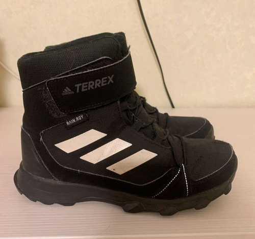 Зимние ботинки adidas 36р