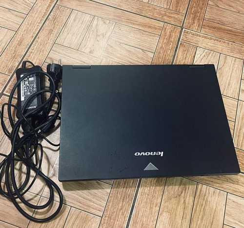 Ноутбук Lenovo E43