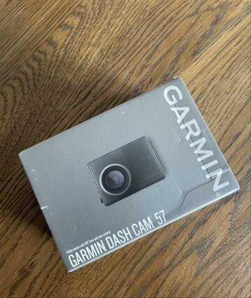 Garmin Dash Cam 57