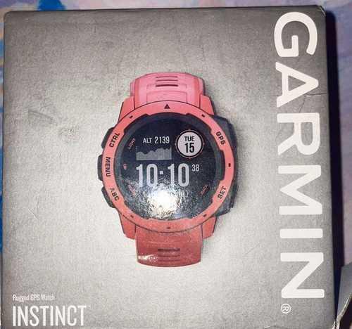 Часы garmin instinct