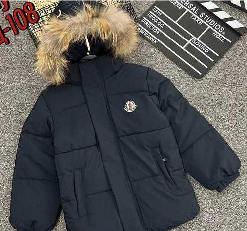 Зимняя куртка новая 104 moncler