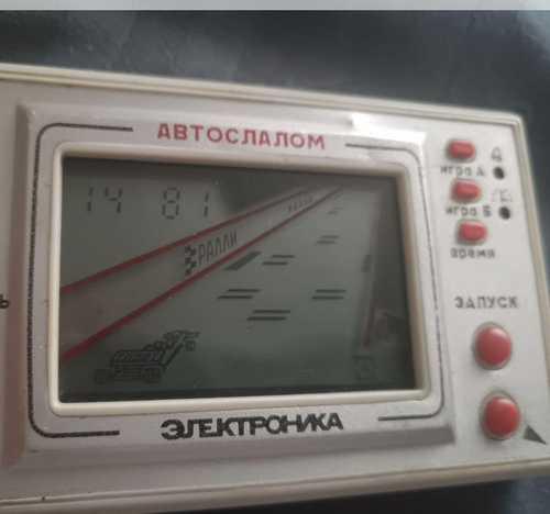 Игра электроника автослалом СССР