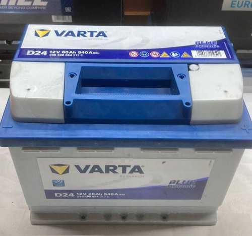 Аккумулятор 60 Ah 540A Varta Blue Dynamic D24