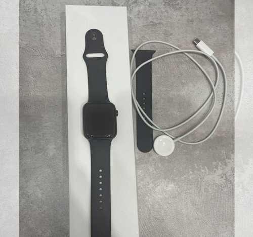 Часы apple watch se 44 mm 2022