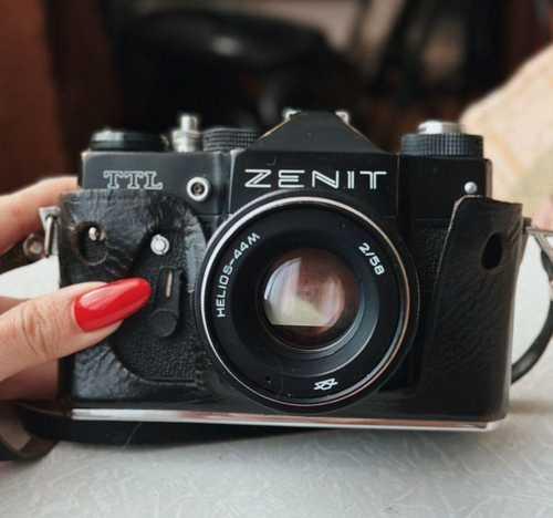 Фотоаппарат зенит ttl zenit СССР