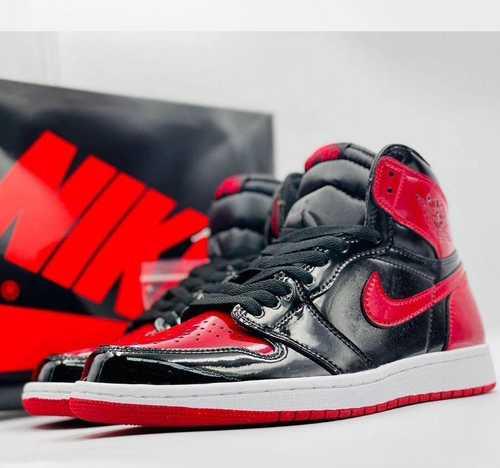 Кроссовки Air Jordan 1 Retro High OG Bred Patent