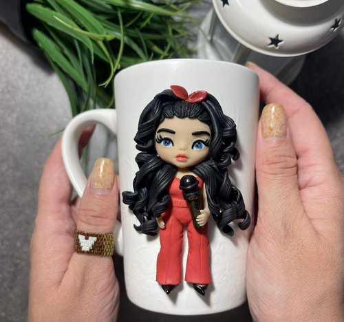 Кружка с декором из полимерной глины