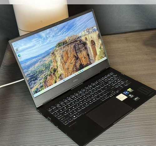 Ноутбук i7 12700H RTX 3060 32Gb DDR5 / 1Tb SSD