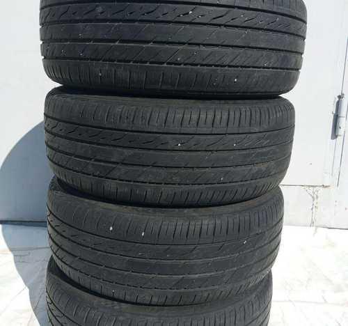 Landsail LS588 UHP 215/45 R18
