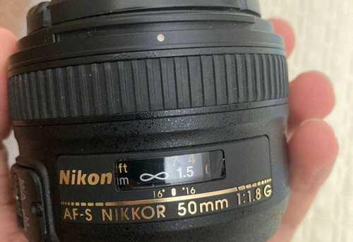 Объектив Nikon 50mm 1.8