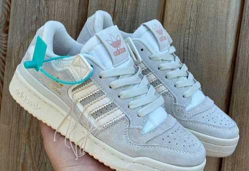 Женские кроссовки Adidas forum 84 low (Арт.32668)