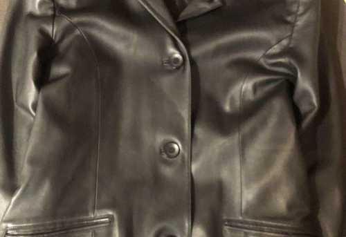 Куртка- пиджак кожаная женская 50-52