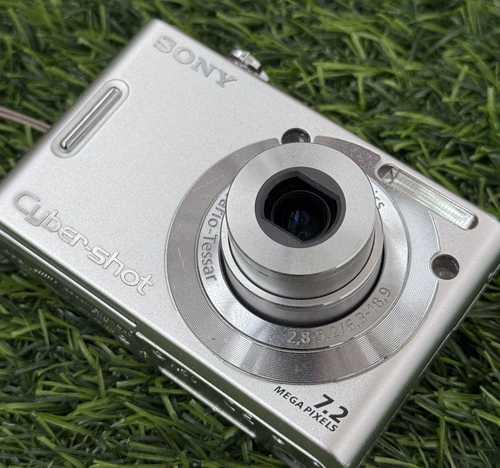 Компактный фотоаппарат Sony Cybershot DSC-W35 y2k