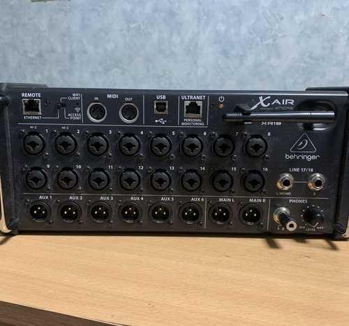 Behringer xr18