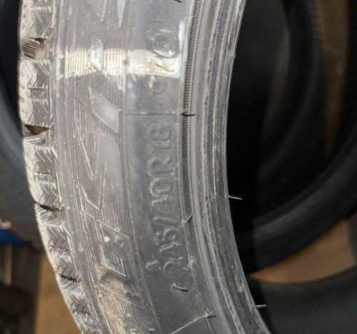 Toyo Observe GSi-5 225/45 R18 и 245/40 R18 97Q