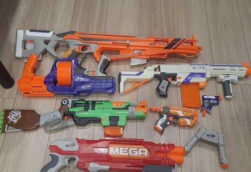 Коллекция бластеров Nerf