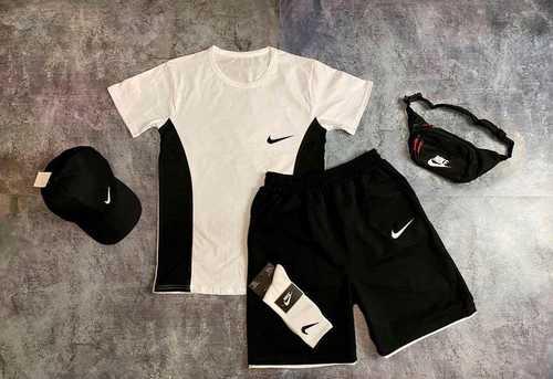 Футболка и шорты Nike 5 в 1