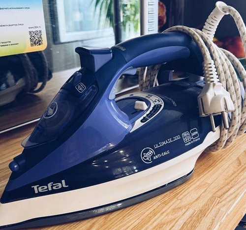 Утюг с парогенератором Tefal