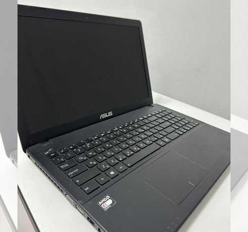 Ноутбук asus x552e