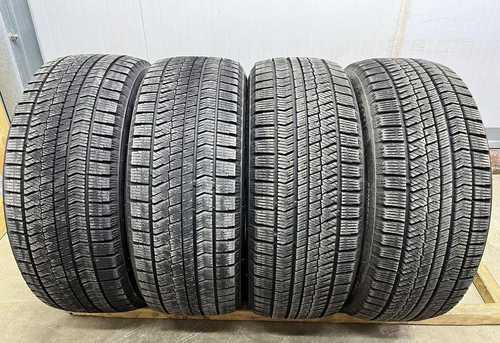 Bridgestone Blizzak VRX2 225/50 R18 95Q