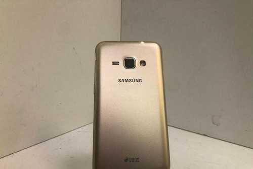 Мобильный телефон Samsung Galaxy J1 (2016) 1/8 GB