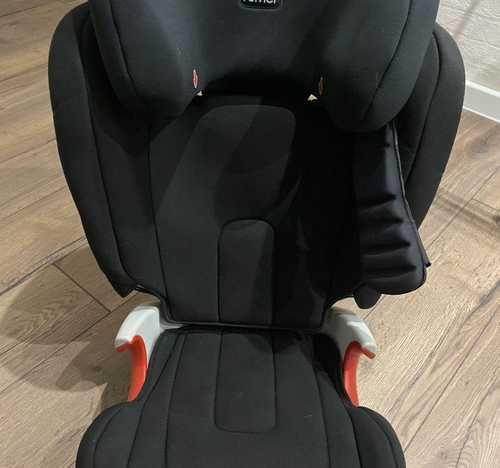 Автомобильное кресло britax romer kidfix xp