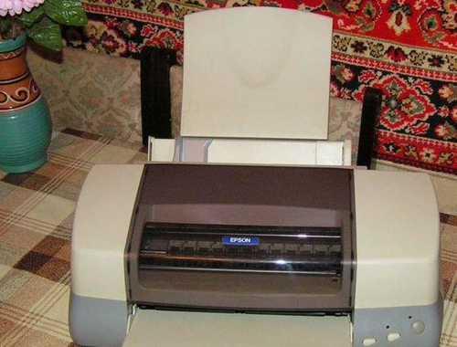 Струйный принтер Epson Stylus Photo 890