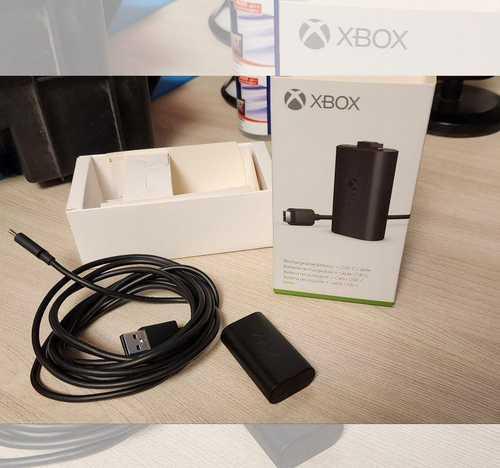 Аккумулятор + USB-C Microsoft Xbox Series S X