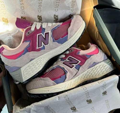 Кроссовки New balance 2002r