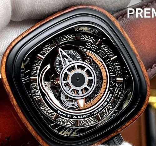 Часы Sevenfriday