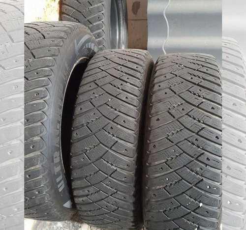 Goodyear UltraGrip Ice 195/65 R15