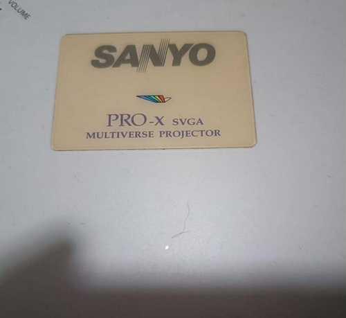 Проектор sanyo PLC -SU70