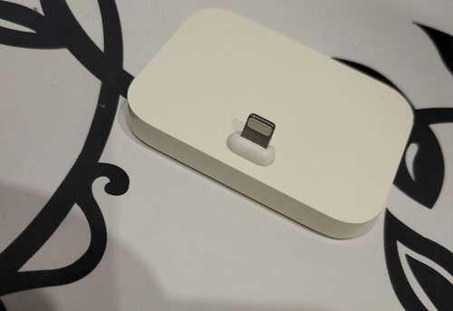 Apple Dock lightning