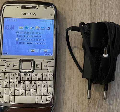 Nokia E71