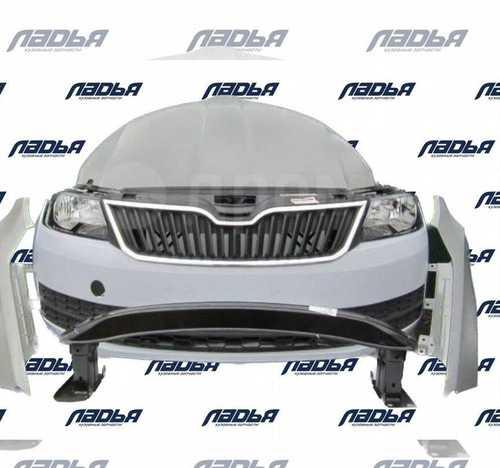 Бампер передний Skoda Rapid в цвет новый