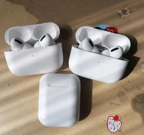 Наушники AirPods pro (2шт) + AirPods (1шт) копия