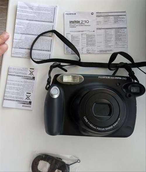 Instax wide 210