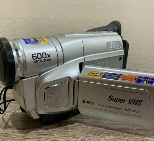 Видео камера JVC Super VHS 700x digital zoom