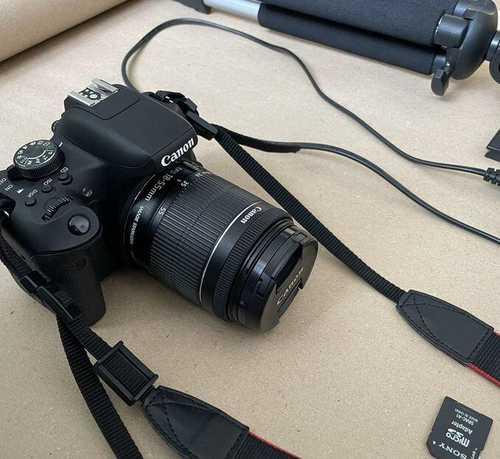 Фотоаппарат Canon EOS 750D Kit EF-S 18-55mm