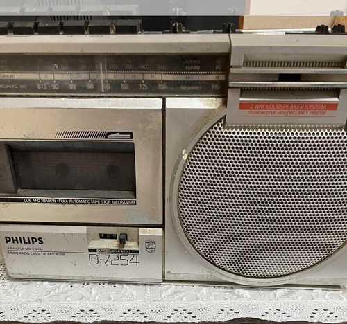 Магнитофон Philips d-7254