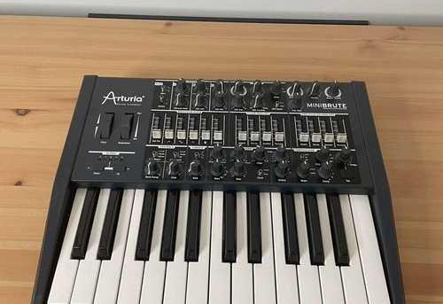 Arturia minibrute