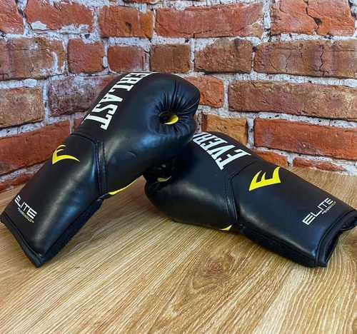 Боксерские перчатки everlast elite 8 oz