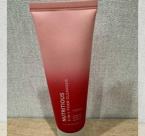 Estee Lauder Nutritious2-in-1 Foam Cleanser