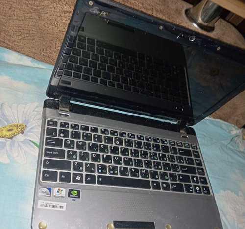 Asus eee pc 1201n