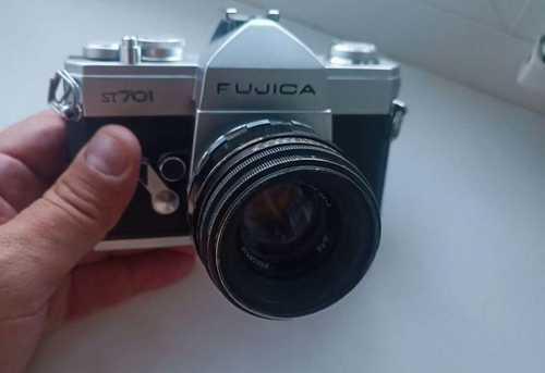 Пленочный фотоаппарат Fujica ST701