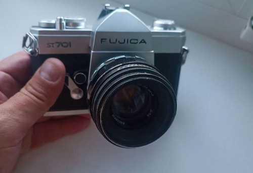 Пленочный фотоаппарат Fujica ST701