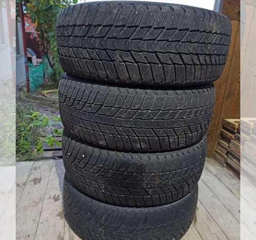 Nexen Winguard Ice Plus 185/55 R15 86T