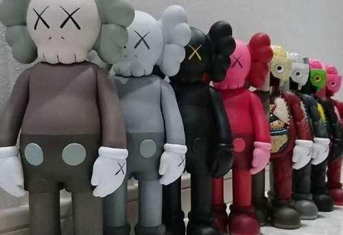 Kaws игрушка