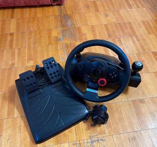 Logitech Driving Force GT отличный игровой руль